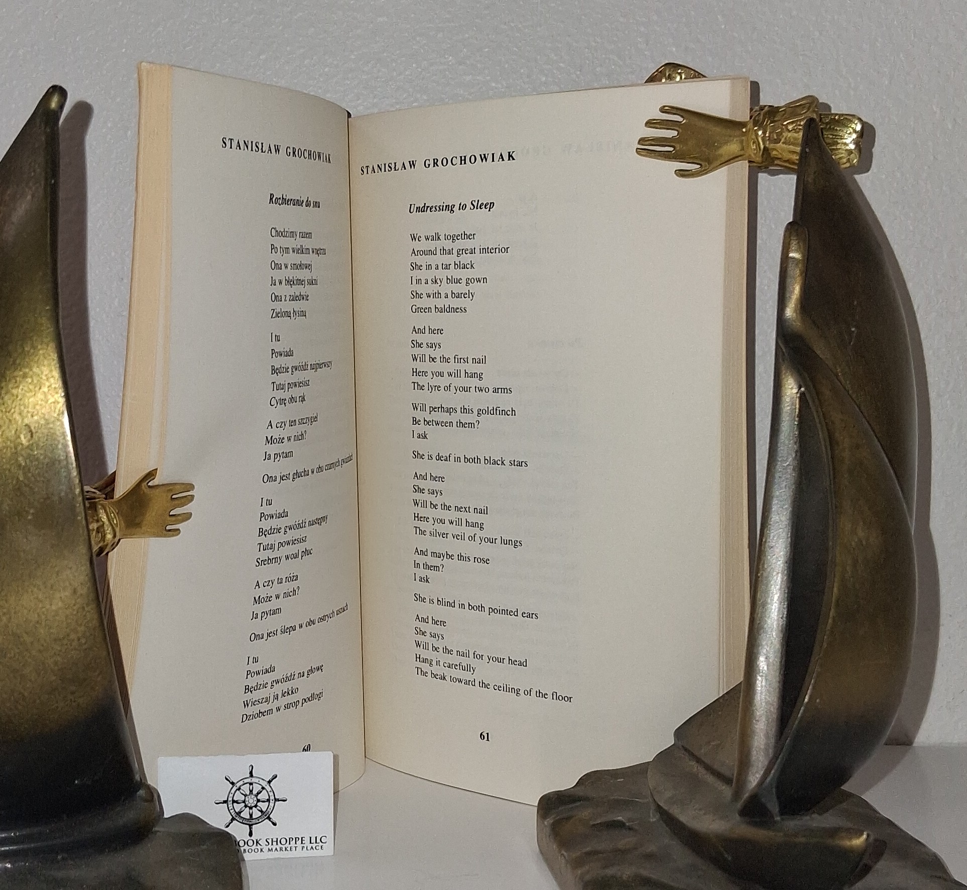 The New Polish Poetry [A Bilingual Collection]